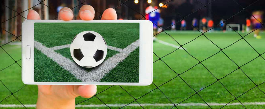 The Role-Play of Augmented Reality (AR) in Mobile Gaming – Custom ...